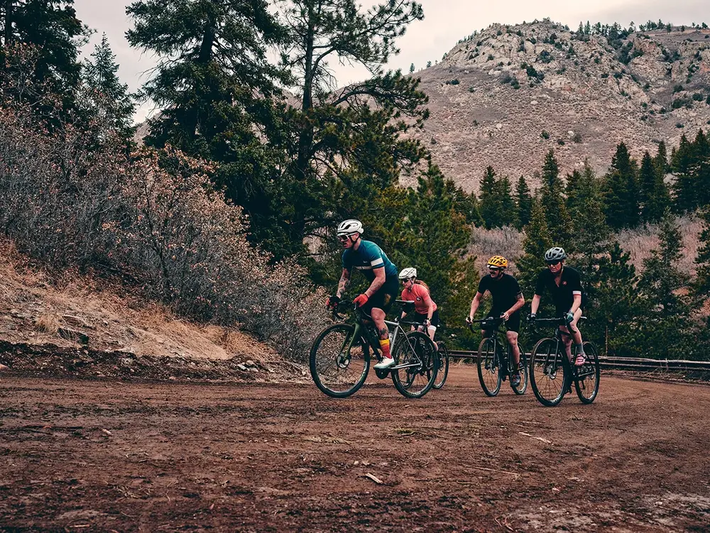 2022 Alchemy Ronin Carbon - Shimano GRX – Specs, Comparisons, Reviews ...