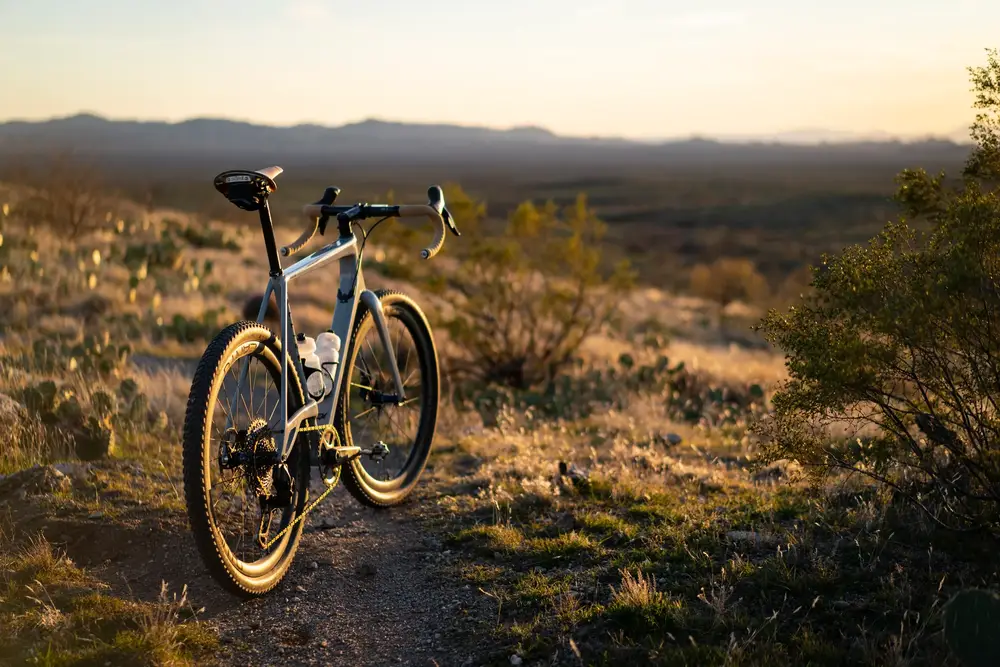 2022 Allied ABLE GRX 810 – Specs, Comparisons, Reviews – 99 Spokes