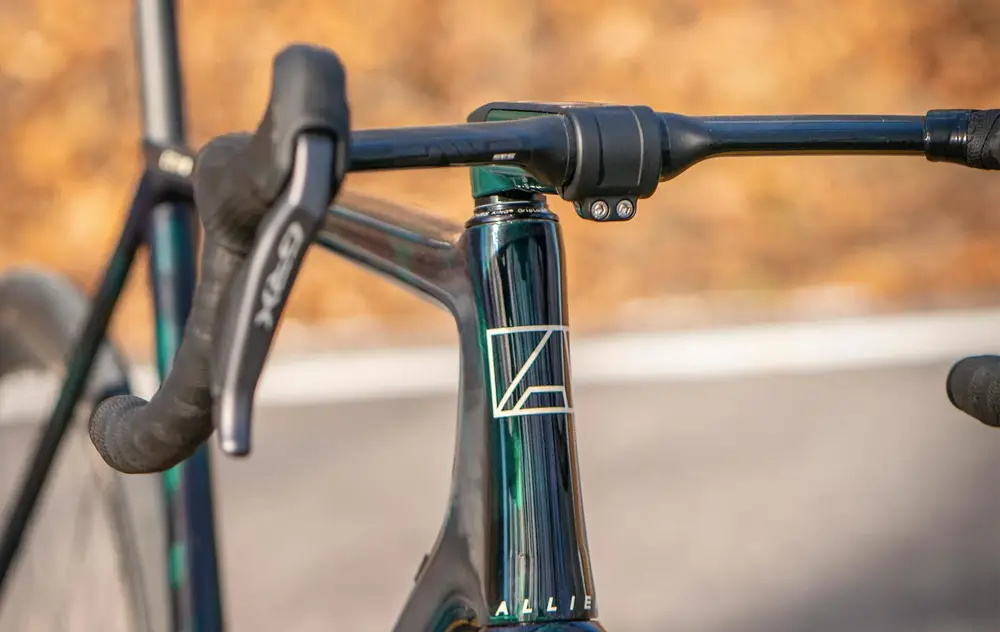 2022 Allied Allroad Dura-Ace R9200 Di2 – Specs, Comparisons, Reviews ...