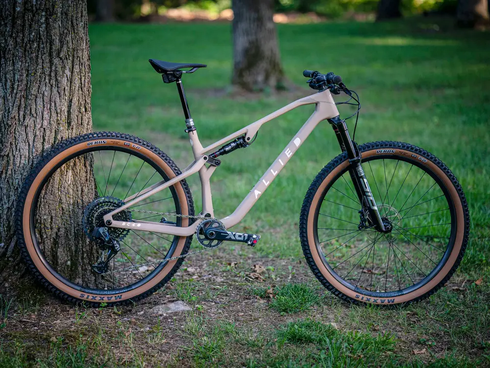 2022 Allied BC40 XO1 Eagle AXS – Specs, Comparisons, Reviews – 99 Spokes