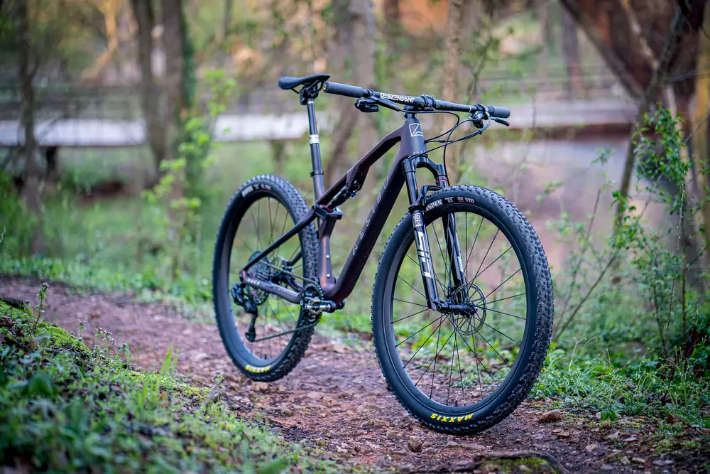 2023 Allied BC40 XT M8100 – Specs, Comparisons, Reviews – 99 Spokes
