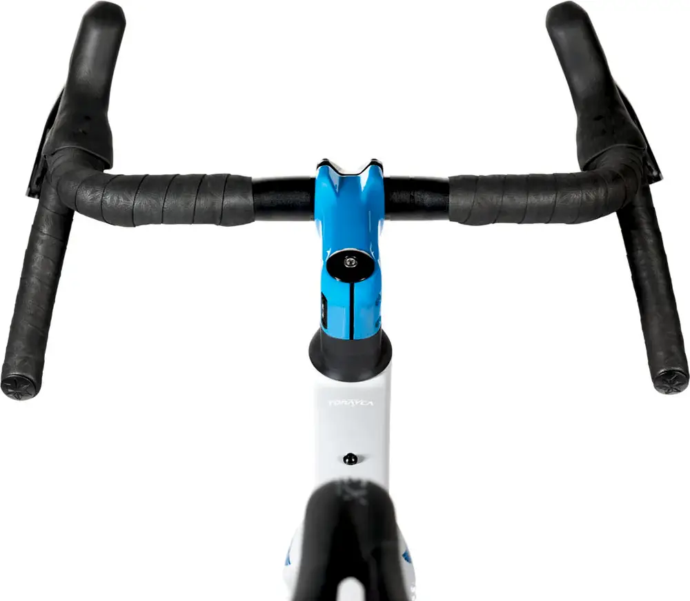 2024 Aquila CX-G 2.0 – Shimano GRX RX600 / RX810 – Specs, Comparisons ...