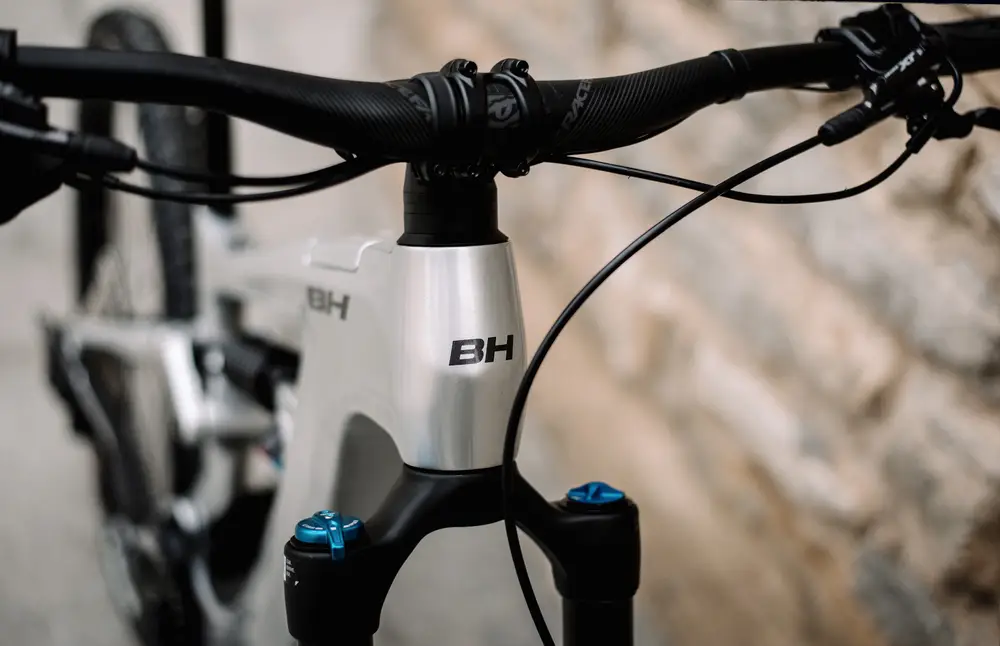 2023 BH XTEP LYNX PRO 0.7 – Specs, Comparisons, Reviews – 99 Spokes