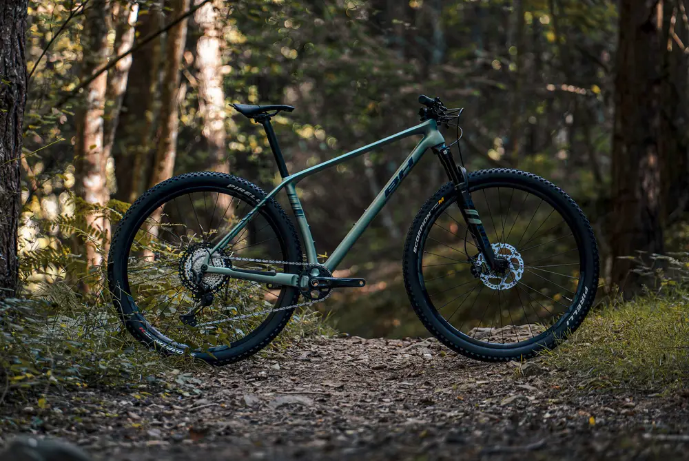 2025 BH ULTIMATE 6.5 – Specs, Comparisons, Reviews – 99 Spokes