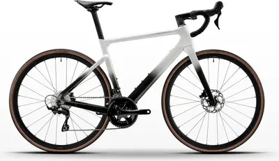 Compare: 2025 Boardman SLR 9.0 Carbon vs SAVA AeroX SLR8-Ultegra Di2 ...
