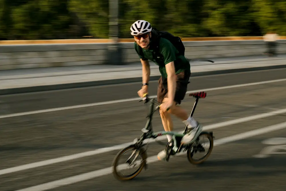 2024 Brompton X Tour de France P Line – Specs, Comparisons, Reviews – 99 Spokes