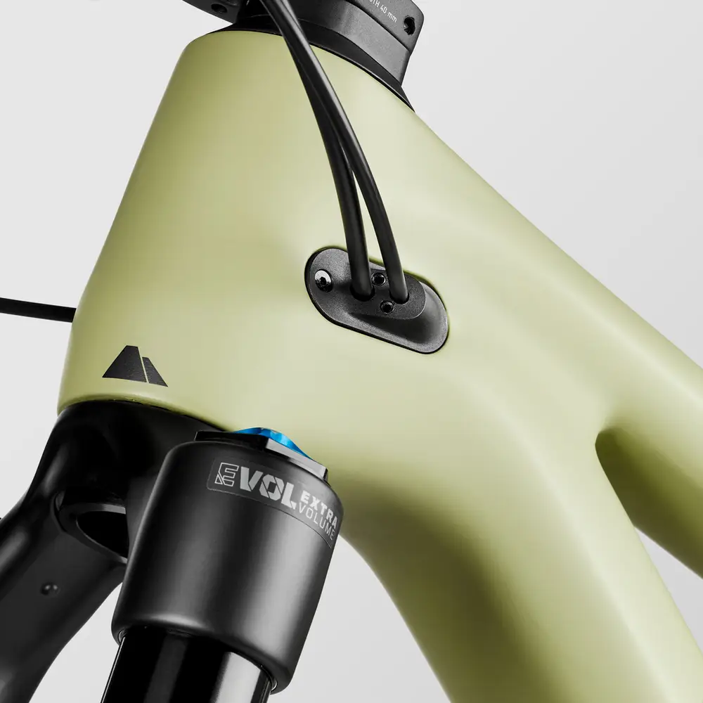 2023 Canyon Spectral 29 CF 8 – Specs, Comparisons, Reviews – 99 Spokes