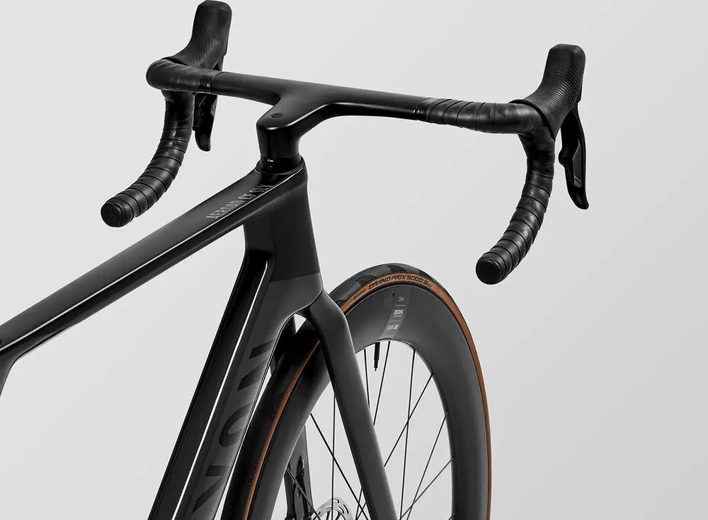 2024 Canyon Aeroad CF SLX 7 AXS – Specs, Comparisons, Reviews – 99 Spokes