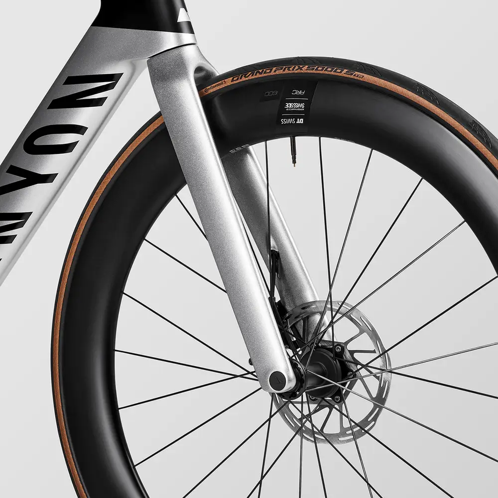 2024 Canyon Aeroad CF SLX 7 AXS – Specs, Comparisons, Reviews – 99 Spokes