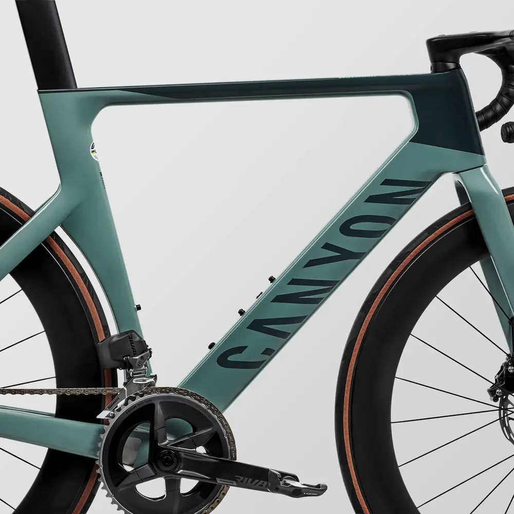 2024 Canyon Aeroad CF SLX 7 eTap – Specs, Comparisons, Reviews – 99 Spokes