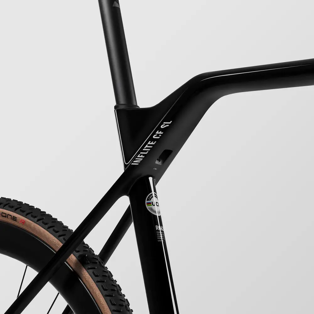 2024 Canyon Inflite CF SL 7 AXS – Specs, Comparisons, Reviews – 99 Spokes