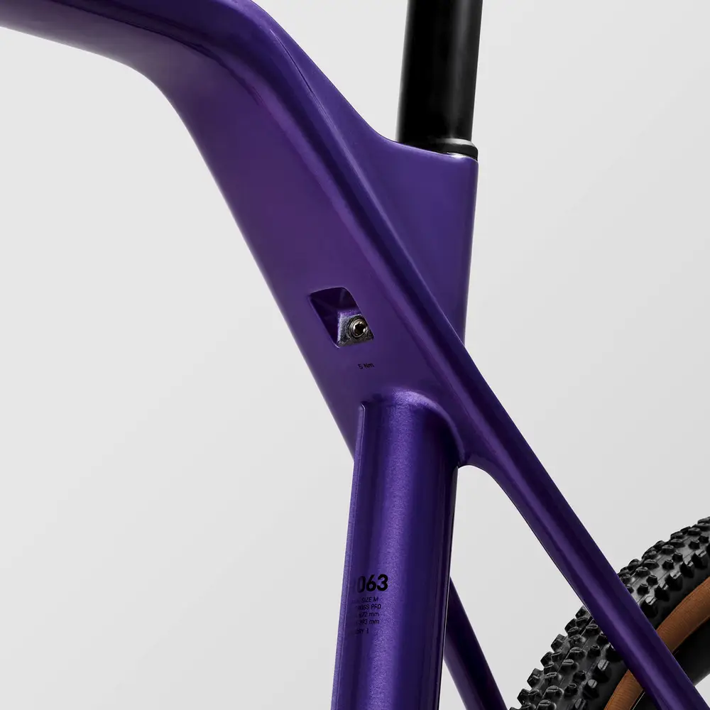 2024 Canyon Inflite CF SL 7 – Specs, Comparisons, Reviews – 99 Spokes