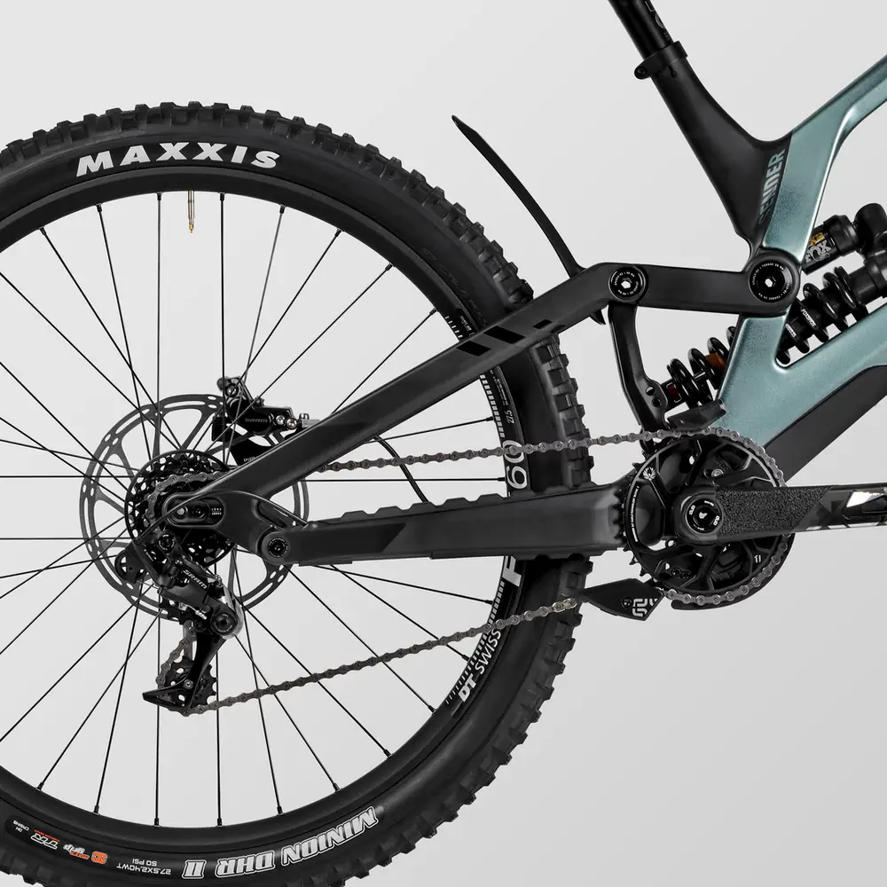 2024 Canyon Sender CFR Mullet – Specs, Comparisons, Reviews – 99 Spokes