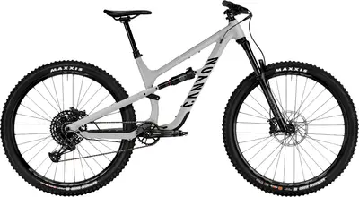 Compare: 2024 Canyon Spectral 5 vs 2025 Neuron 5 – 99 Spokes