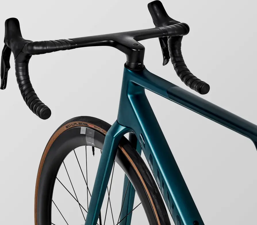 2024 Canyon Ultimate CF SLX 8 Di2 – Specs, Comparisons, Reviews – 99 Spokes