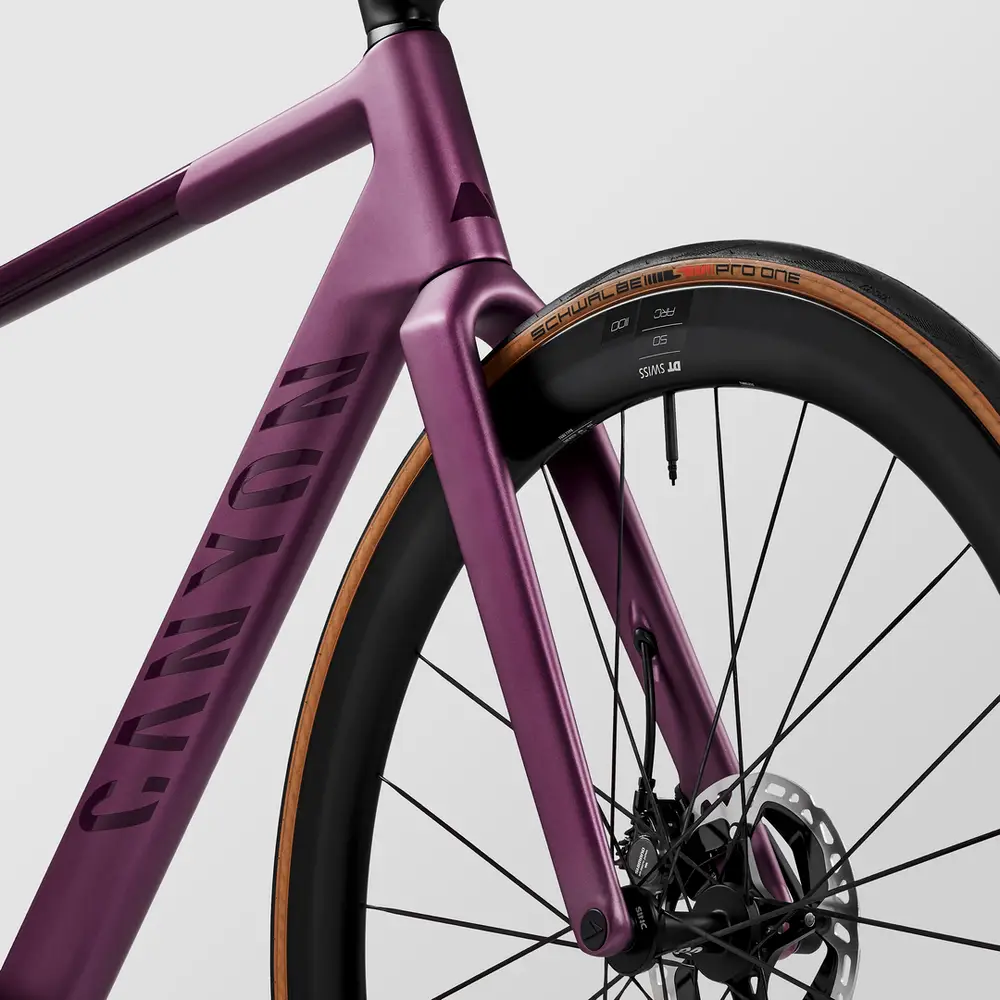 2024 Canyon Ultimate CF SLX 9 Di2 – Specs, Comparisons, Reviews – 99 Spokes