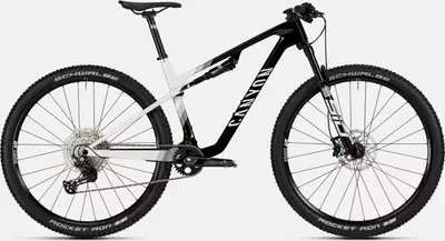 Compare: 2025 Canyon Lux Trail CF Di2 vs Lux World Cup CF 7 vs Orbea ...