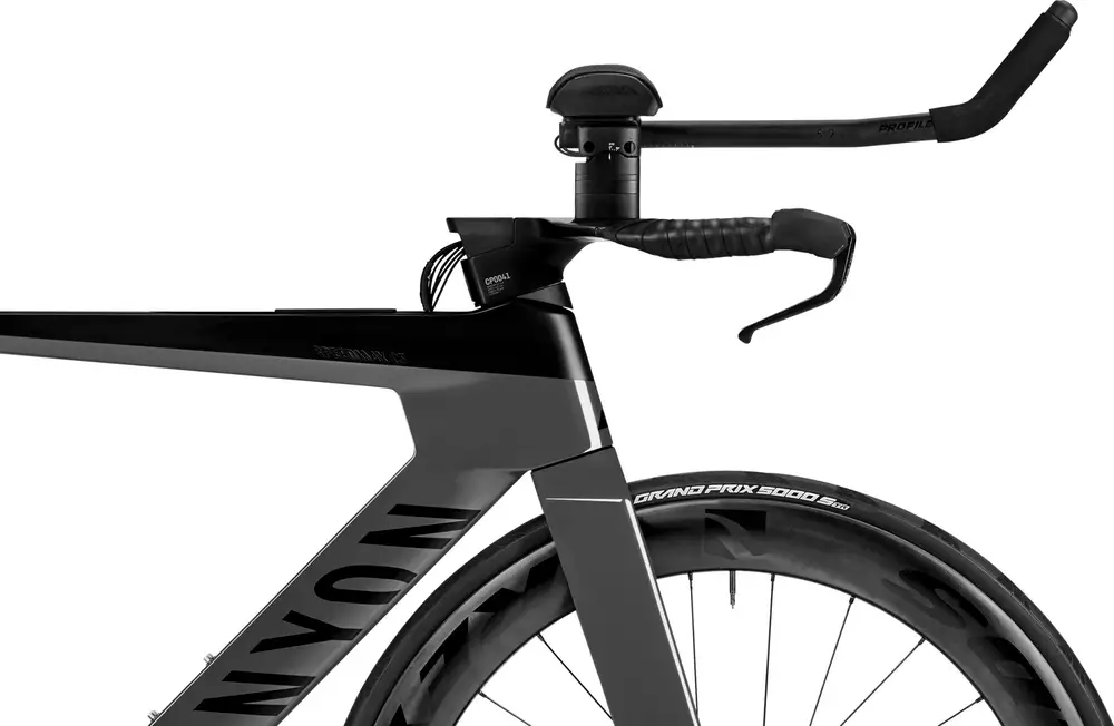 2025 Canyon Speedmax CF 7 Di2 AR60 – Specs, Comparisons, Reviews – 99 ...