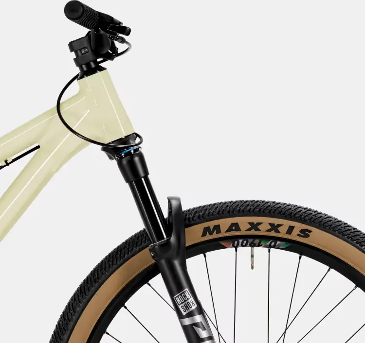 2025 Canyon Stitched 360 CLLCTV – Specs, Comparisons, Reviews – 99 Spokes