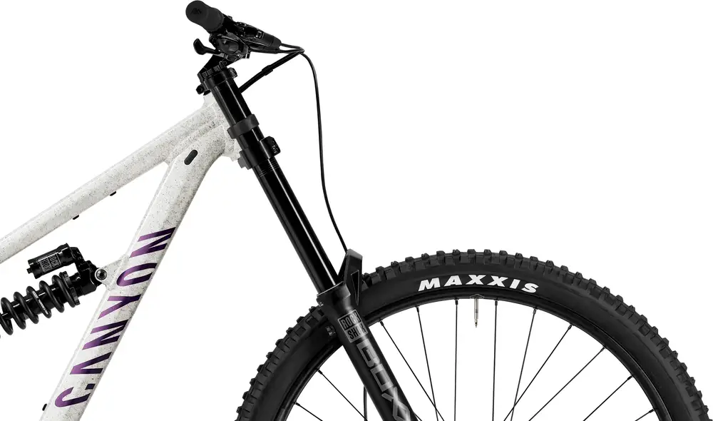 2025 Canyon Torque DH CLLCTV – Specs, Comparisons, Reviews – 99 Spokes