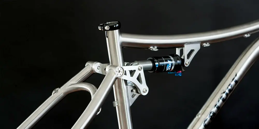 2024 Carver Trans-Fat Full Suspension Fatbike – Specs, Comparisons ...