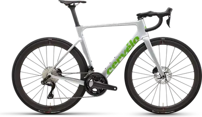 Compare: 2024 Cervélo Soloist Ultegra Di2 vs Colnago V3 Disc 105 Bike ...