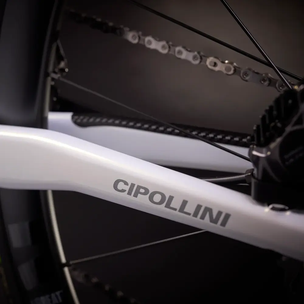 2023 Cipollini BOND EVO - Sram Rival E-Tap AXS- Fulcrum Racing 400 ...