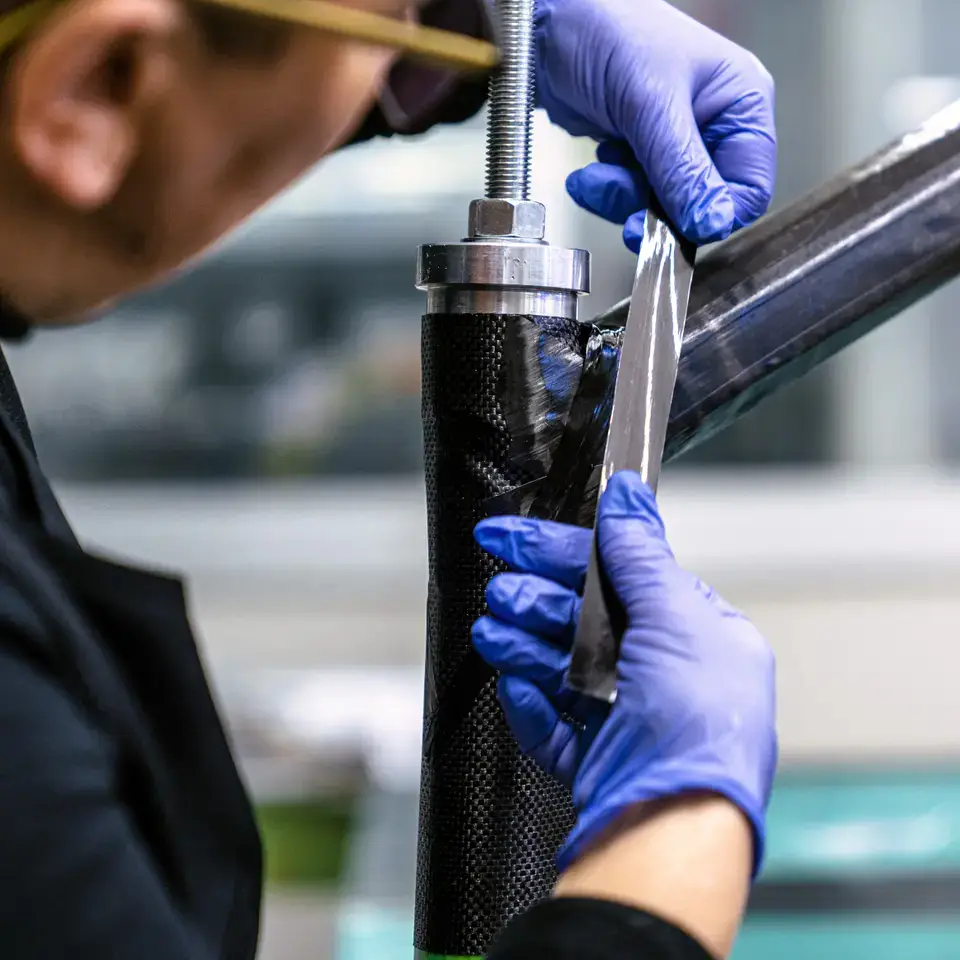 2025 Colnago C68 Road Ti Shimano Dura Ace Di2 – Specs, Comparisons ...