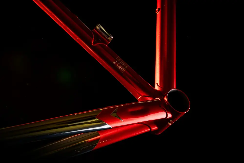 2025 Colnago Master Frame kit - threaded fork – Specs, Comparisons, Reviews – 99 Spokes