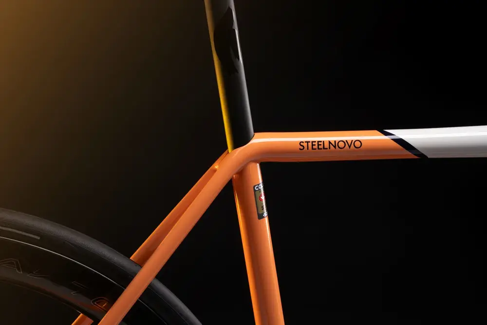 2025 Colnago Steelnovo Shimano + Enve Setup – Specs, Comparisons ...
