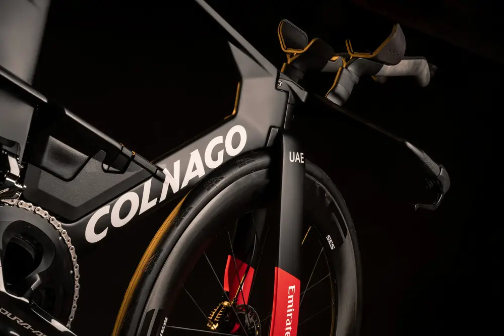 2025 Colnago TT1 Frame Kit + High Stack handlebars – Specs, Comparisons ...