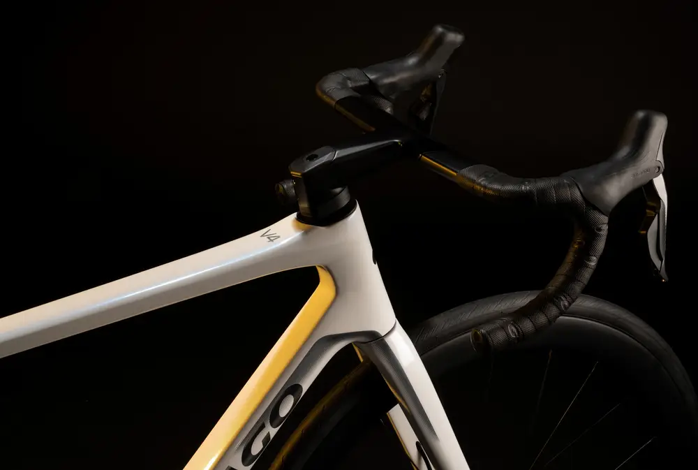 2025 Colnago V4 Shimano 105 Di2 – Specs, Comparisons, Reviews – 99 Spokes