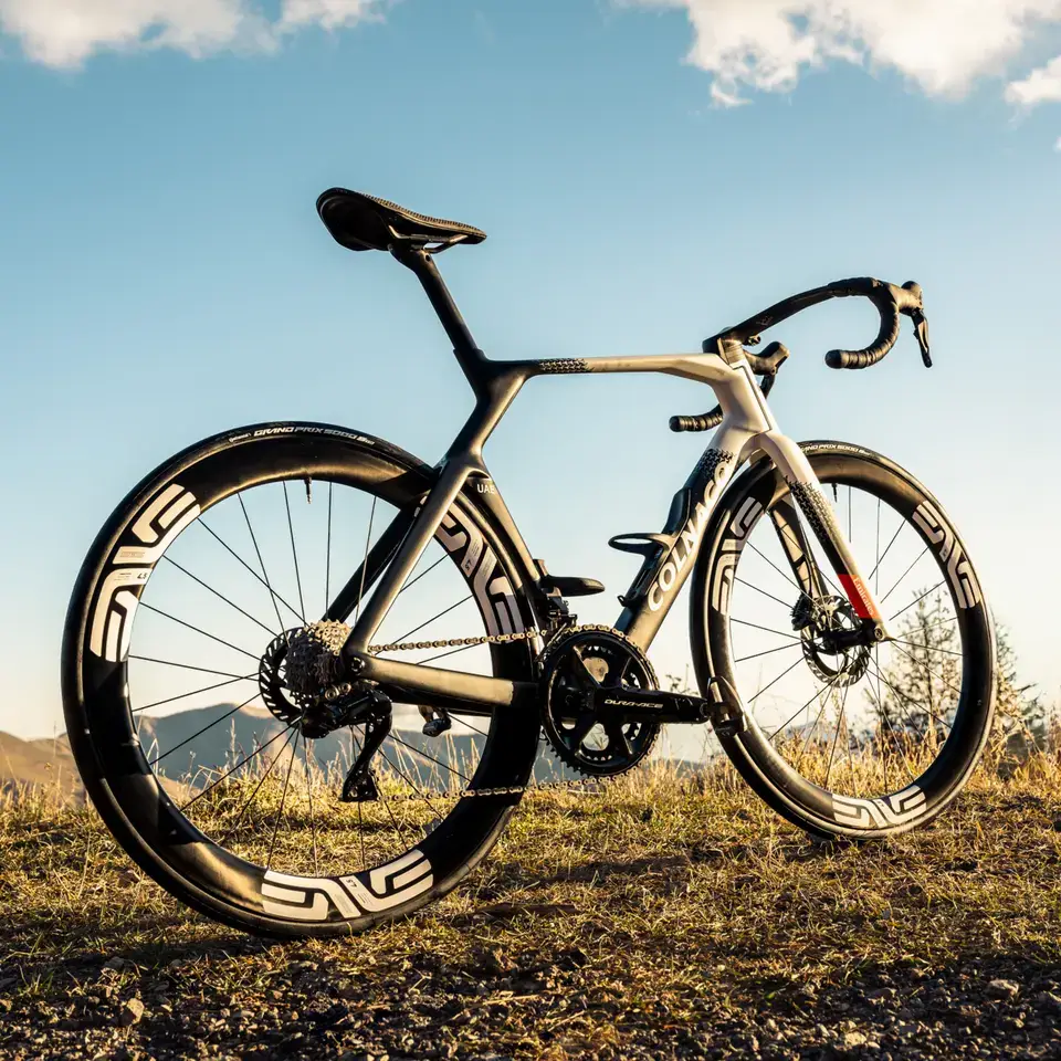 2025 Colnago Y1Rs Sram Red eTap AXS – Specs, Comparisons, Reviews – 99 ...
