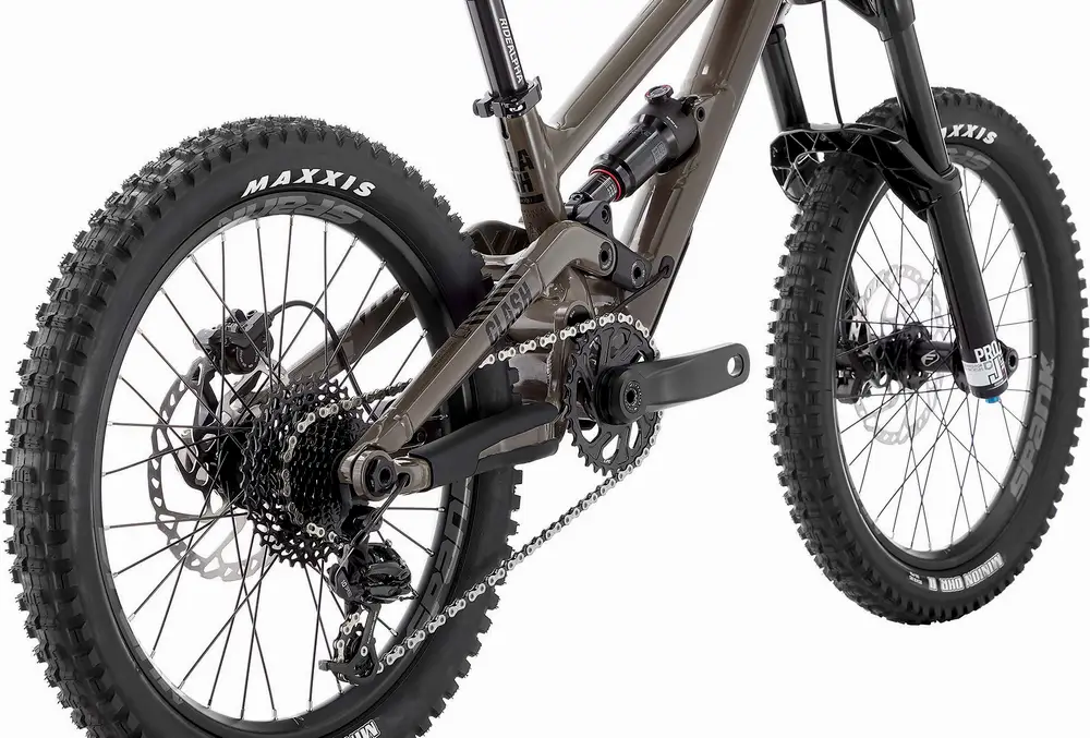 2021 Commençal CLASH 20 V1 – Specs, Comparisons, Reviews – 99 Spokes