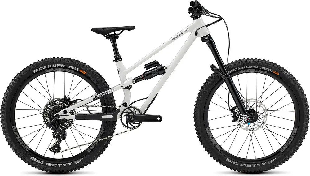 2022 Commençal CLASH 24 V2 – Specs, Comparisons, Reviews – 99 Spokes