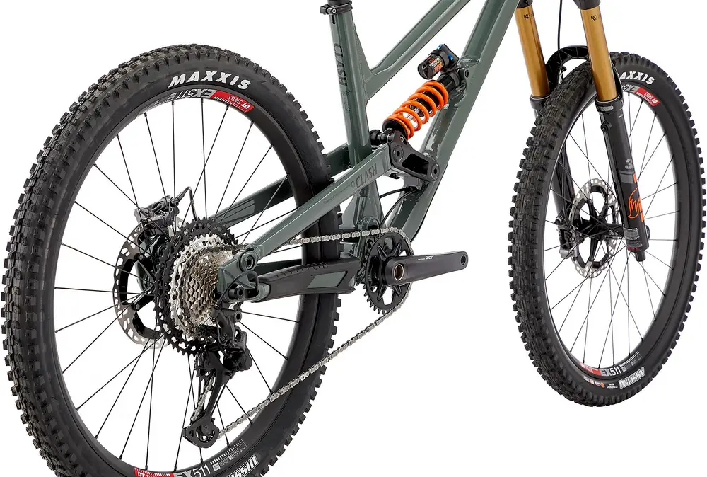 2022 Commençal CLASH SIGNATURE – Specs, Comparisons, Reviews – 99 Spokes