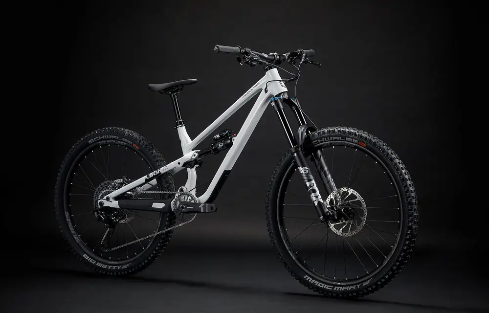 2022 Commençal CLASH – Specs, Comparisons, Reviews – 99 Spokes