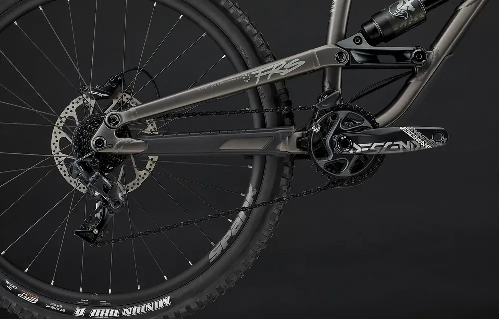 2022 Commençal FRS ESSENTIAL 2 – Specs, Comparisons, Reviews – 99 Spokes