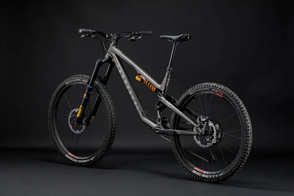2022 Commençal META SX V4 OHLINS EDITION – Specs, Comparisons, Reviews ...