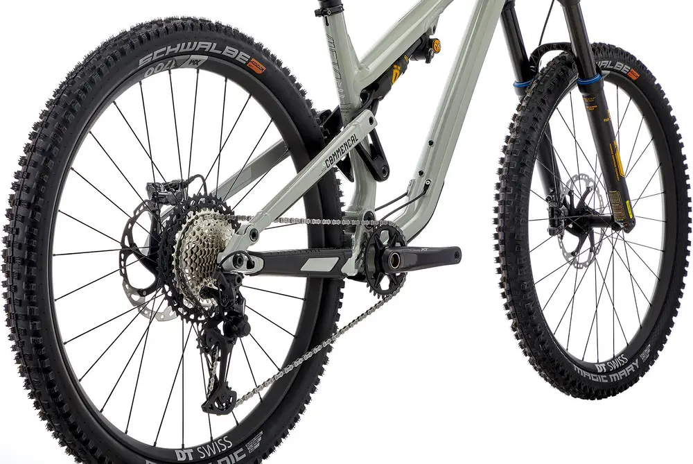 2022 Commençal META TR V4 OHLINS EDITION – Specs, Comparisons, Reviews ...