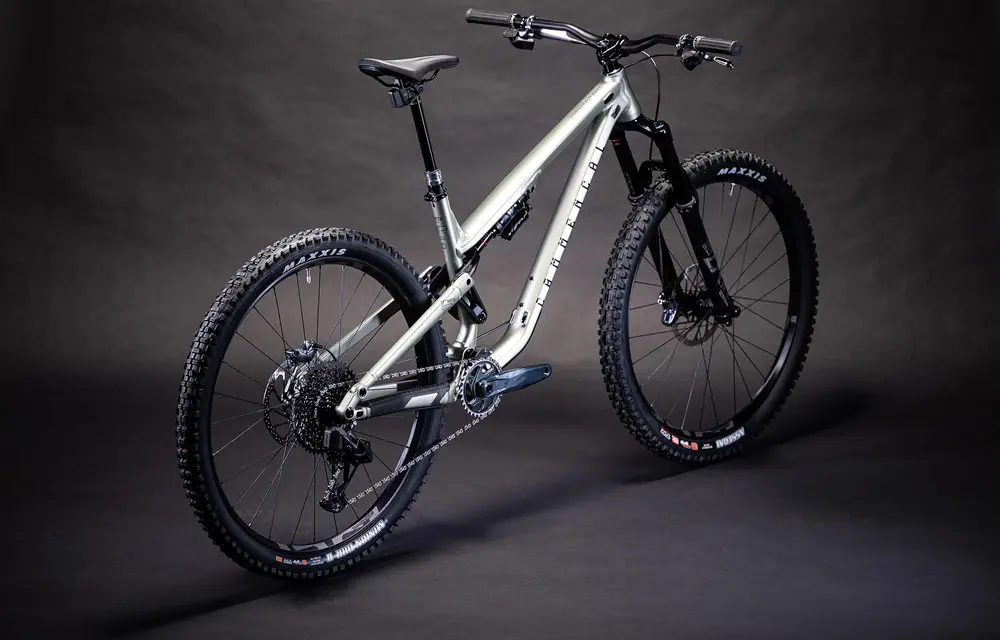 2022 Commençal META TR – Specs, Comparisons, Reviews – 99 Spokes