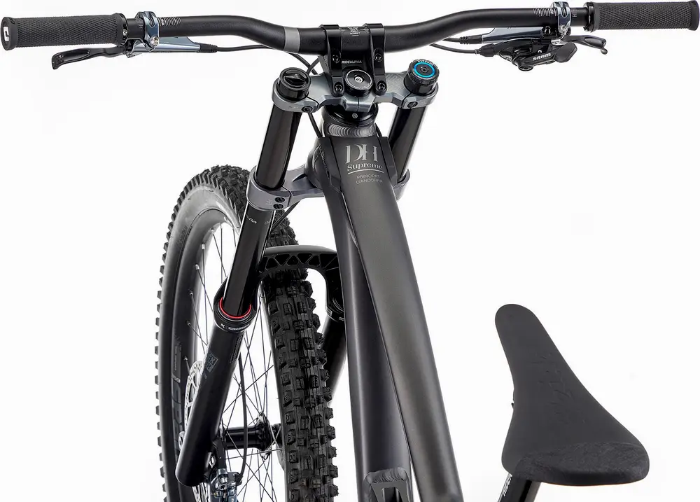2022 Commençal SUPREME DH V4 ESSENTIAL – Specs, Comparisons, Reviews ...