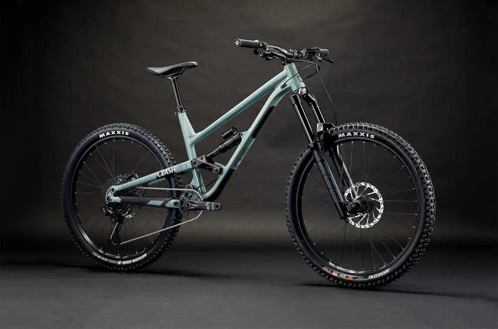 2023 Commençal CLASH RIDE – Specs, Comparisons, Reviews – 99 Spokes