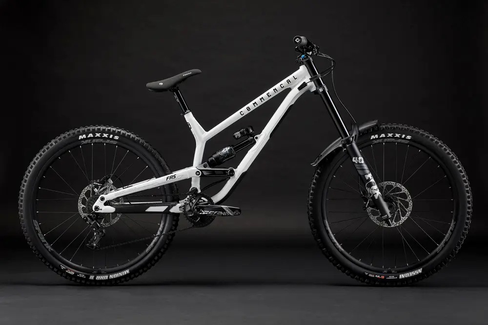 2023 Commençal FRS ESSENTIAL – Specs, Comparisons, Reviews – 99 Spokes