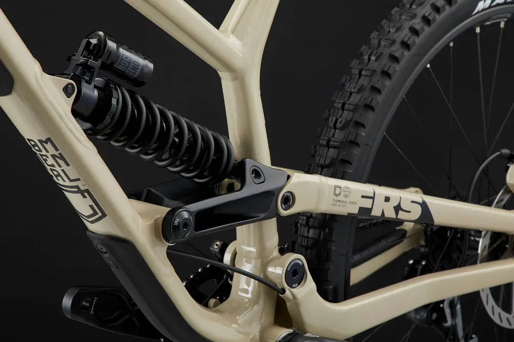 2023 Commençal FRS RIDE – Specs, Comparisons, Reviews – 99 Spokes