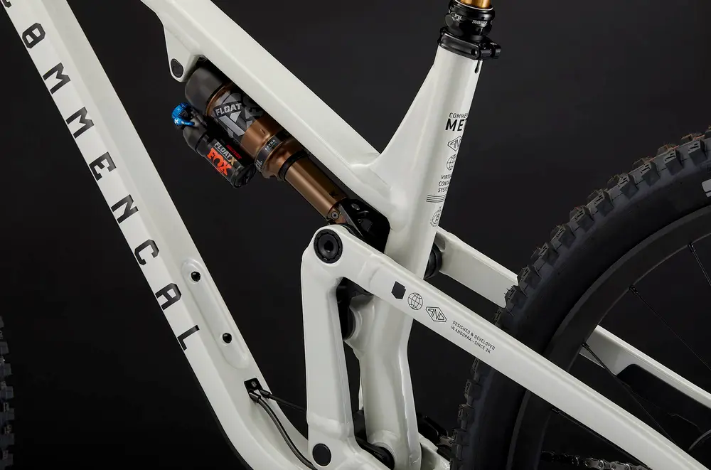 2023 Commençal META V5 SIGNATURE – Specs, Comparisons, Reviews – 99 Spokes