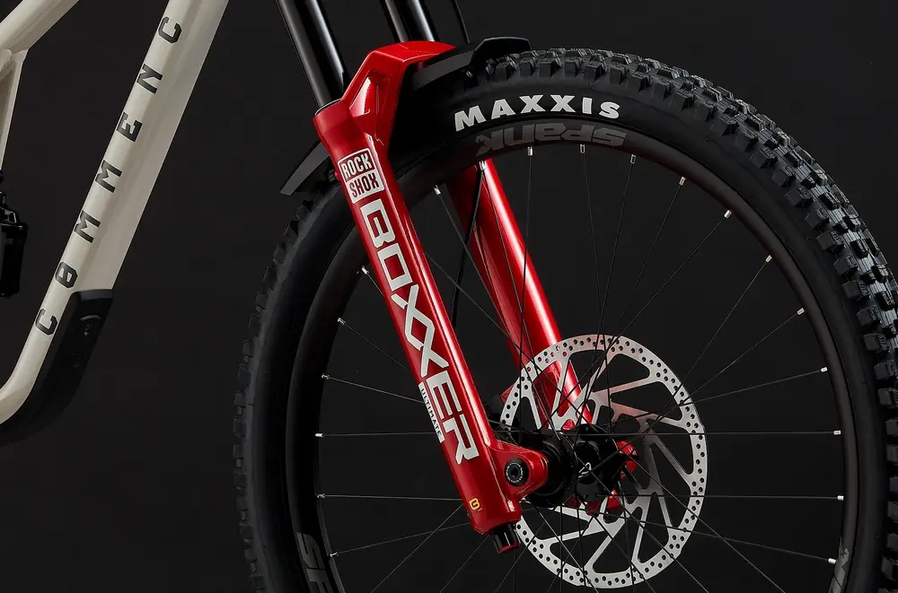 2023 Commençal SUPREME DH V5 XS NEW ROCKSHOX – Specs, Comparisons ...