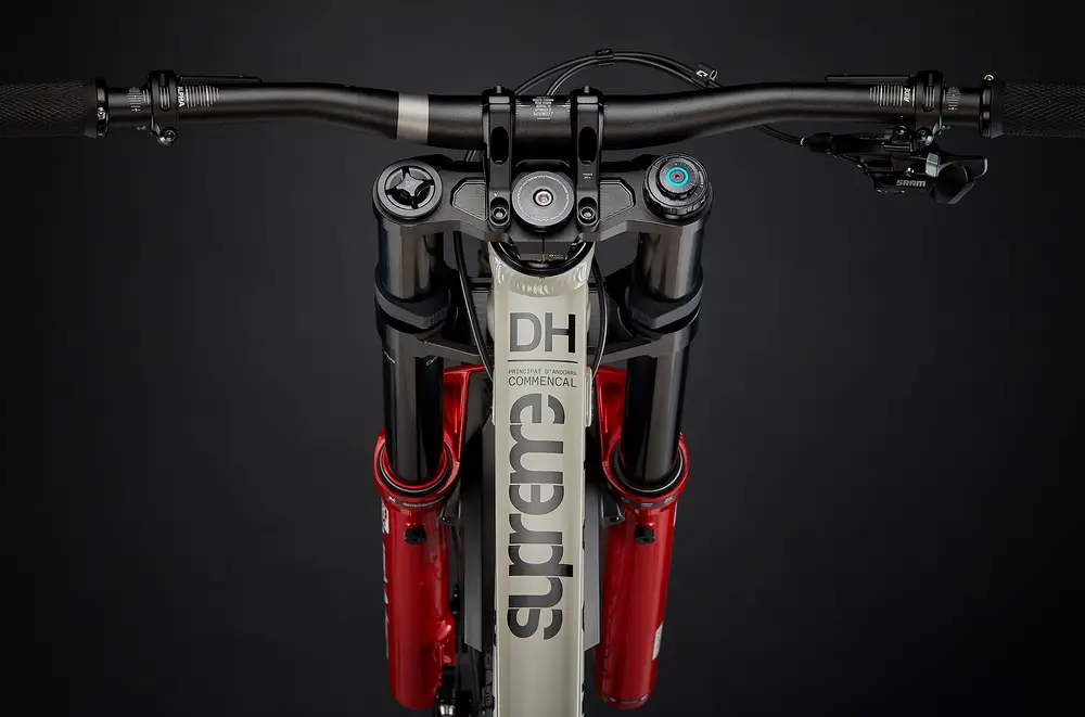 2023 Commençal SUPREME DH V5 XS NEW ROCKSHOX – Specs, Comparisons ...