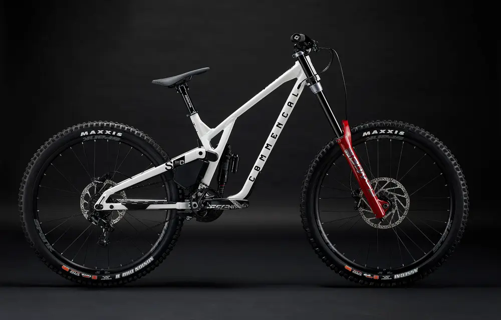 2023 Commençal SUPREME DH V5 – Specs, Comparisons, Reviews – 99 Spokes