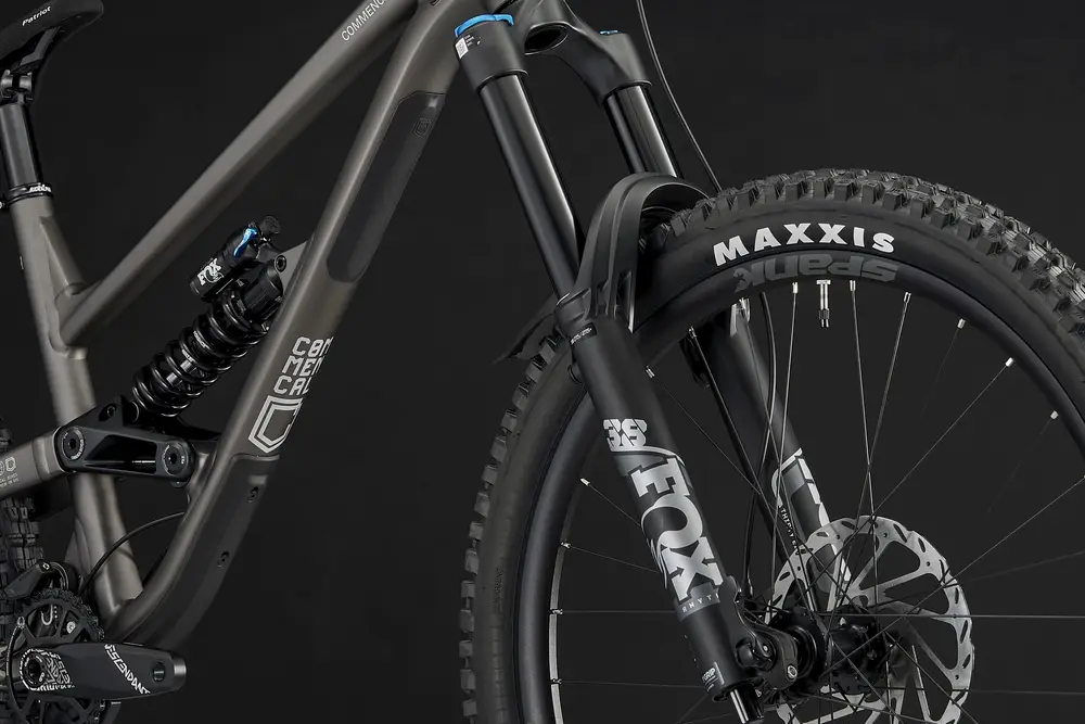 2024 Commençal CLASH RIDE PARK – Specs, Comparisons, Reviews – 99 Spokes